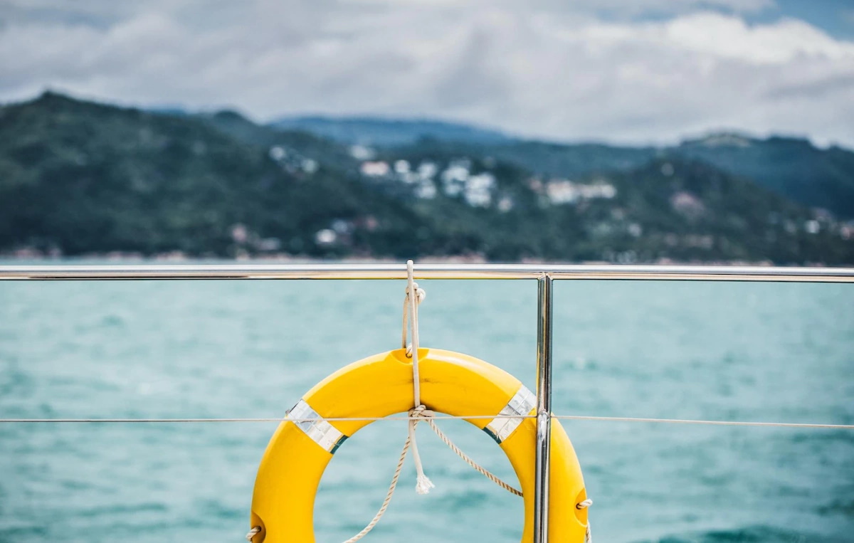 Emergency Boating Kits | East Moriches, NY | Marine Dealer