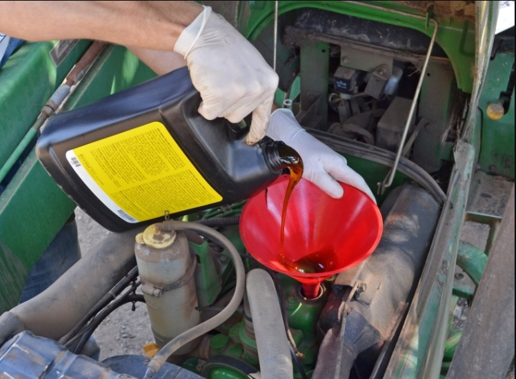 Change Your Own Tractor Oil Tractor Ranch Company Phoenix, AZ (602) 734 ...