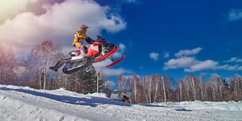 Snowmobile Buyers Guide Power Lodge - Brainerd Brainerd, MN (218) 822-3500